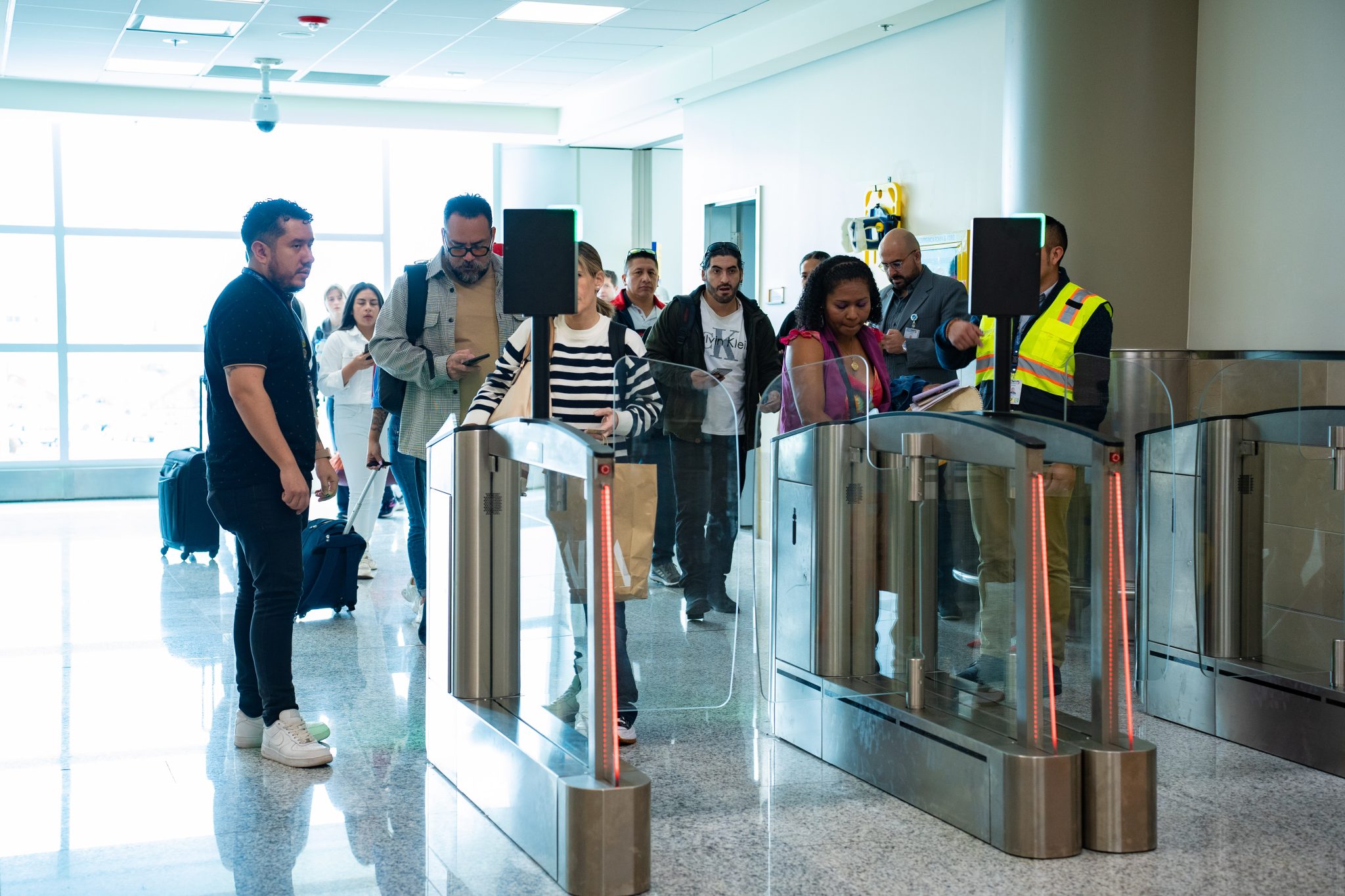 Aeropuerto de Quito, pionero en la automatización de procesos ...